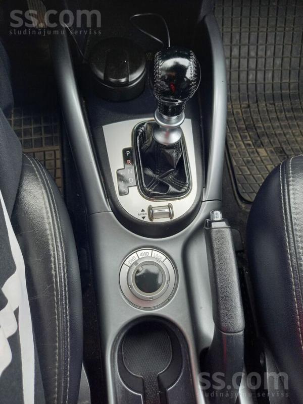 Melns Citroen C-Crosser 2010 Daugavpils, ar dzinēja tilpumu 2.20 L un nobraukumu 278 tūkst. km par 4200 €, foto 9 vietnē AUTOMOTO.COM.LV