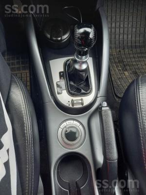 Melns Citroen C-Crosser 2010 Daugavpils, ar dzinēja tilpumu 2.20 L un nobraukumu 278 tūkst. km par 4200 €, foto 9 vietnē AUTOMOTO.COM.LV