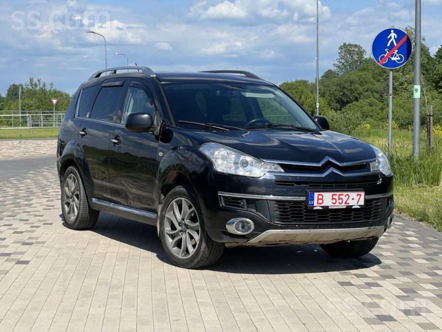 Melns Citroen C-Crosser 2010 Rēzekne, ar dzinēja tilpumu 2.20 L un nobraukumu 221 tūkst. km par 3650 €, foto 4 vietnē AUTOMOTO.COM.LV