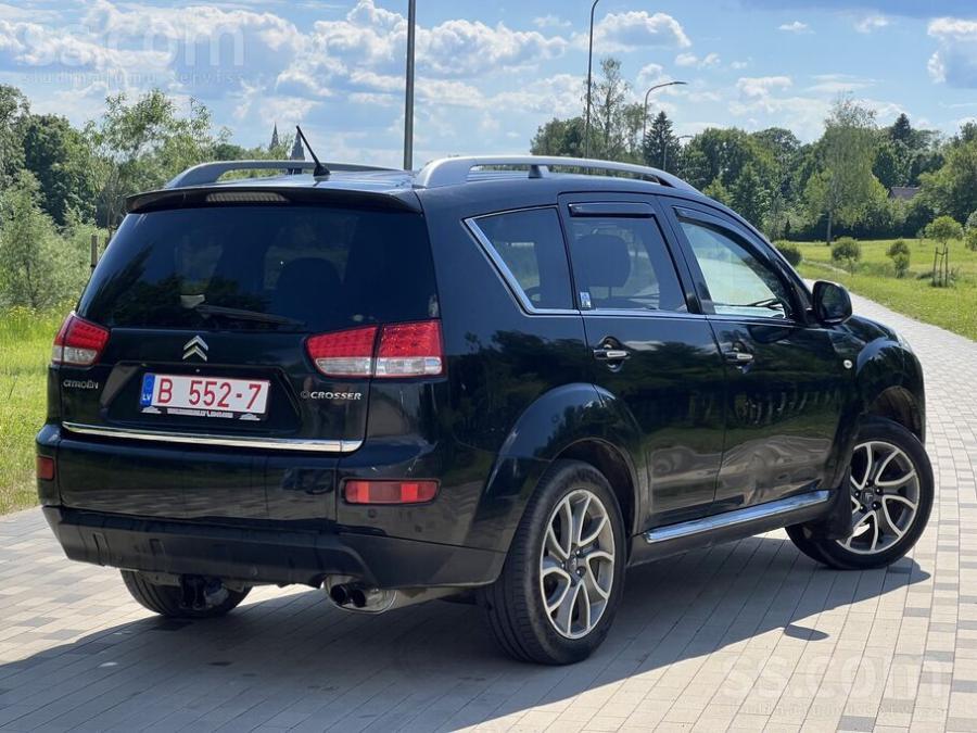 Melns Citroen C-Crosser 2010 Rēzekne, ar dzinēja tilpumu 2.20 L un nobraukumu 221 tūkst. km par 3650 €, foto 6 vietnē AUTOMOTO.COM.LV