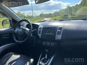 Melns Citroen C-Crosser 2010 Rēzekne, ar dzinēja tilpumu 2.20 L un nobraukumu 221 tūkst. km par 3650 €, foto 8 vietnē AUTOMOTO.COM.LV