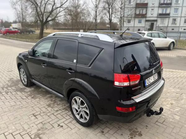 Melns Citroen C-Crosser 2010 Jēkabpils, ar dzinēja tilpumu 2.20 L un nobraukumu 270 tūkst. km par 6350 €, foto 7 vietnē AUTOMOTO.COM.LV