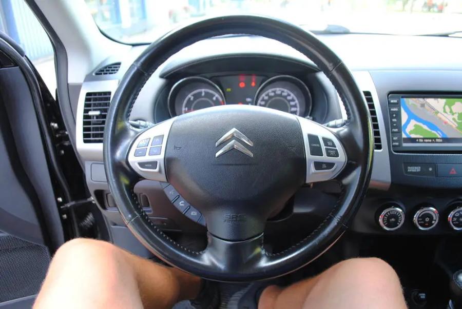 Melns Citroen C-Crosser 2010 Rīga, ar dzinēja tilpumu 2.20 L un nobraukumu 220 tūkst. km par 5990 €, foto 23 vietnē AUTOMOTO.COM.LV