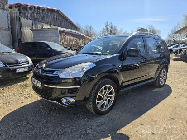 Melns Citroen C-Crosser 2011 Rēzekne, ar dzinēja tilpumu 2.20 L un nobraukumu 0 tūkst. km par 6200 €, foto 3 vietnē AUTOMOTO.COM.LV