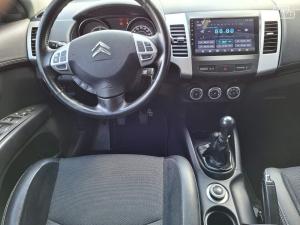 Black Citroen C-Crosser 2011 in Siauliai, with an engine capacity of 2.20 L and mileage of 268 thousand km for 5300 €, photo 11 on AUTOMOTO.COM.LV
