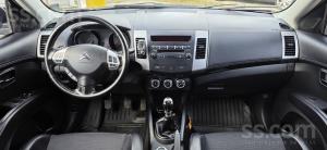 Melns Citroen C-Crosser 2011 Rēzekne, ar dzinēja tilpumu 2.20 L un nobraukumu 0 tūkst. km par 6000 €, foto 13 vietnē AUTOMOTO.COM.LV