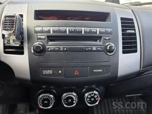 Melns Citroen C-Crosser 2011 Rēzekne, ar dzinēja tilpumu 2.20 L un nobraukumu 0 tūkst. km par 6000 €, foto 17 vietnē AUTOMOTO.COM.LV