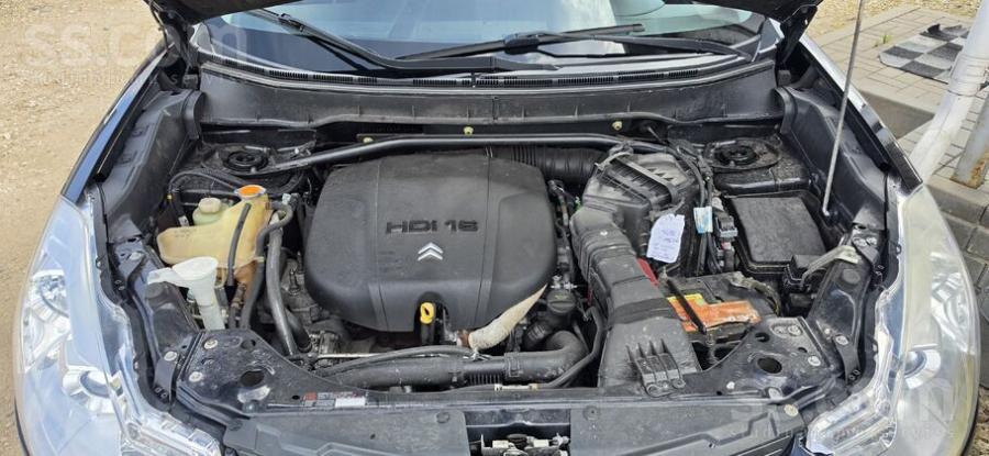 Melns Citroen C-Crosser 2011 Rēzekne, ar dzinēja tilpumu 2.20 L un nobraukumu 0 tūkst. km par 6000 €, foto 28 vietnē AUTOMOTO.COM.LV