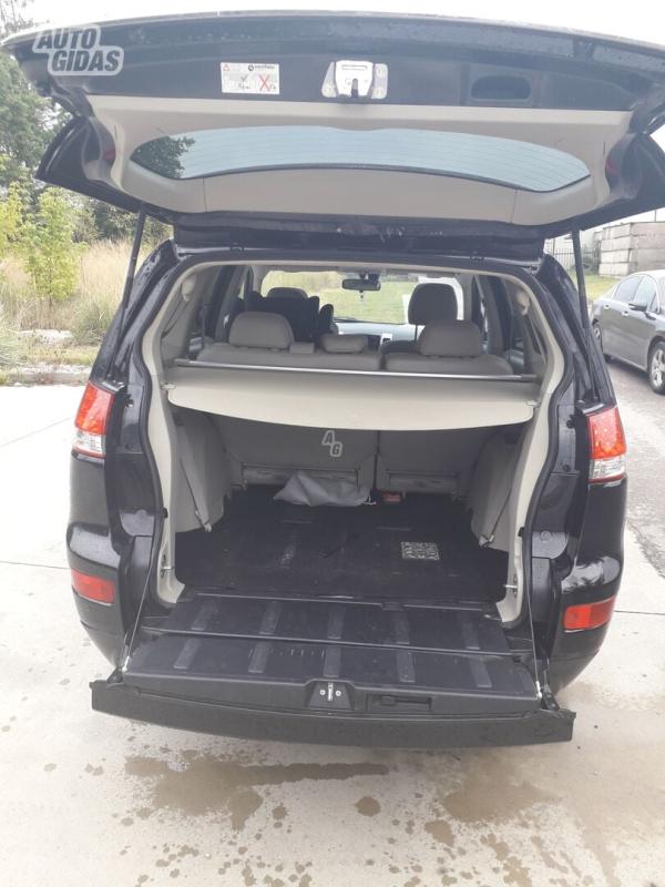 Black Citroen C-Crosser 2012 in Kaunas, with an engine capacity of 2.20 L and mileage of 215 thousand km for 8200 €, photo 9 on AUTOMOTO.COM.LV