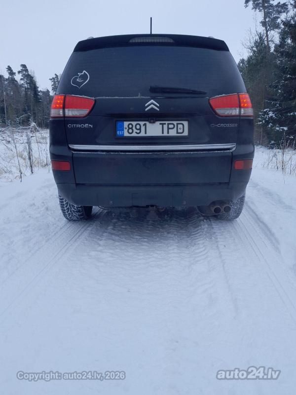 Black Citroen C-Crosser 2011 in Parnu, with an engine capacity of 2.20 L and mileage of 217 thousand km for 5600 €, photo 5 on AUTOMOTO.COM.LV