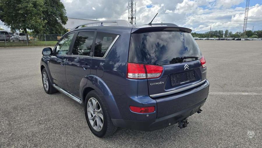 Zils Citroen C-Crosser 2007 Marijampole, ar dzinēja tilpumu 2.18 L un nobraukumu 273 tūkst. km par 2950 €, foto 6 vietnē AUTOMOTO.COM.LV