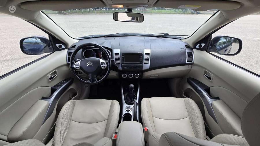 Zils Citroen C-Crosser 2007 Marijampole, ar dzinēja tilpumu 2.18 L un nobraukumu 273 tūkst. km par 2950 €, foto 13 vietnē AUTOMOTO.COM.LV