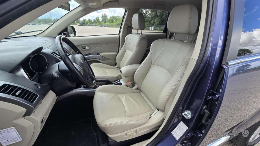 Zils Citroen C-Crosser 2007 Marijampole, ar dzinēja tilpumu 2.18 L un nobraukumu 273 tūkst. km par 2950 €, foto 14 vietnē AUTOMOTO.COM.LV