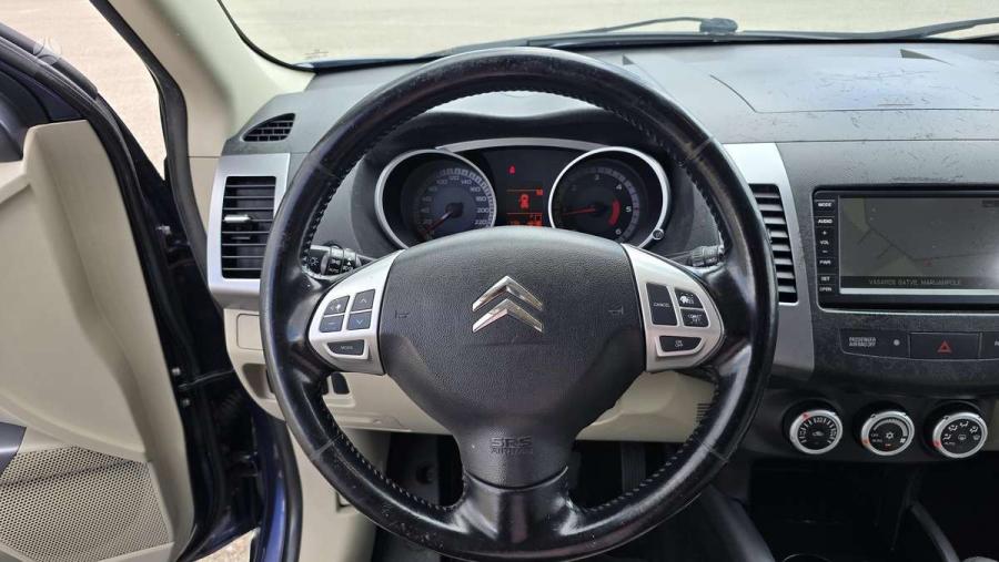 Zils Citroen C-Crosser 2007 Marijampole, ar dzinēja tilpumu 2.18 L un nobraukumu 273 tūkst. km par 2950 €, foto 16 vietnē AUTOMOTO.COM.LV
