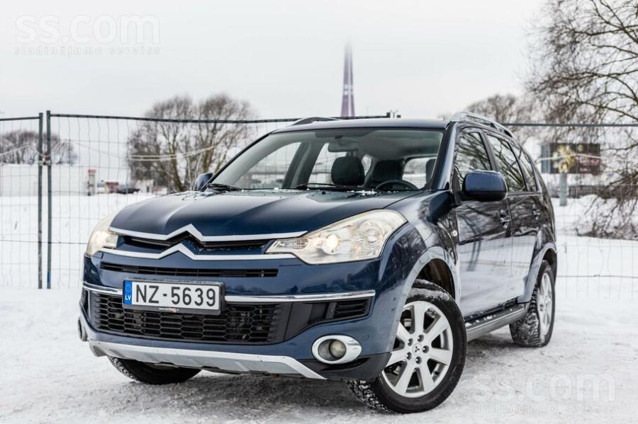 Blue Citroen C-Crosser 2008 in Riga, with an engine capacity of 2.20 L and mileage of 310 thousand km for 4990 €, photo 1 on AUTOMOTO.COM.LV