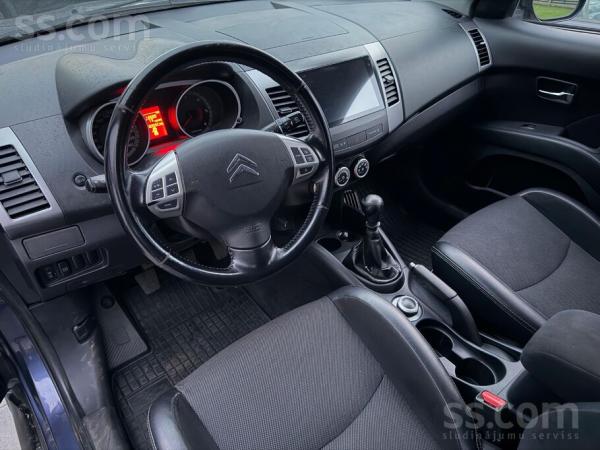Zils Citroen C-Crosser 2009 Rīga, ar dzinēja tilpumu 2.20 L un nobraukumu 284 tūkst. km par 3950 €, foto 5 vietnē AUTOMOTO.COM.LV
