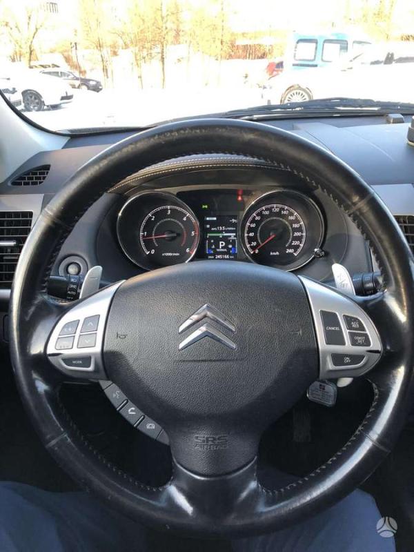 Brūns Citroen C-Crosser 2011 Viļņa, ar dzinēja tilpumu 2.20 L un nobraukumu 245 tūkst. km par 5950 €, foto 11 vietnē AUTOMOTO.COM.LV