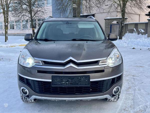 Brūns Citroen C-Crosser 2011 Šilutė, ar dzinēja tilpumu 2.20 L un nobraukumu 279 tūkst. km par 4999 €, foto 3 vietnē AUTOMOTO.COM.LV