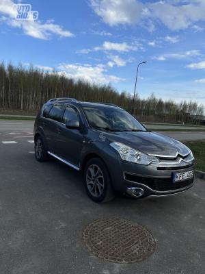 Citroen C-Crosser 2007 in Vilnius, with an engine capacity of 2.20 L and mileage of 240 thousand km for 3700 €, photo 6 on AUTOMOTO.COM.LV