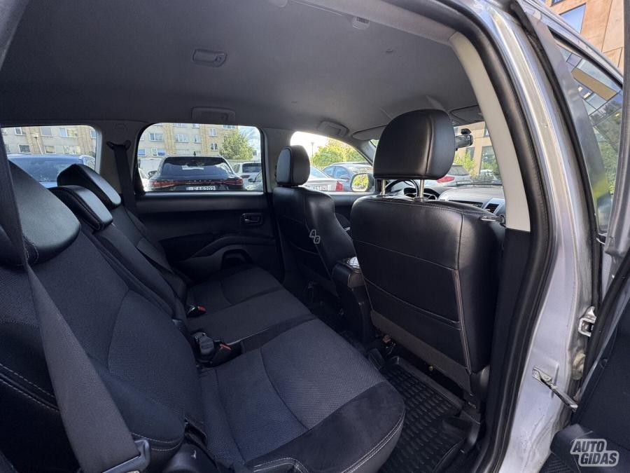 Citroen C-Crosser 2008 Viļņa, ar dzinēja tilpumu 2.20 L un nobraukumu 292 tūkst. km par 2350 €, foto 7 vietnē AUTOMOTO.COM.LV