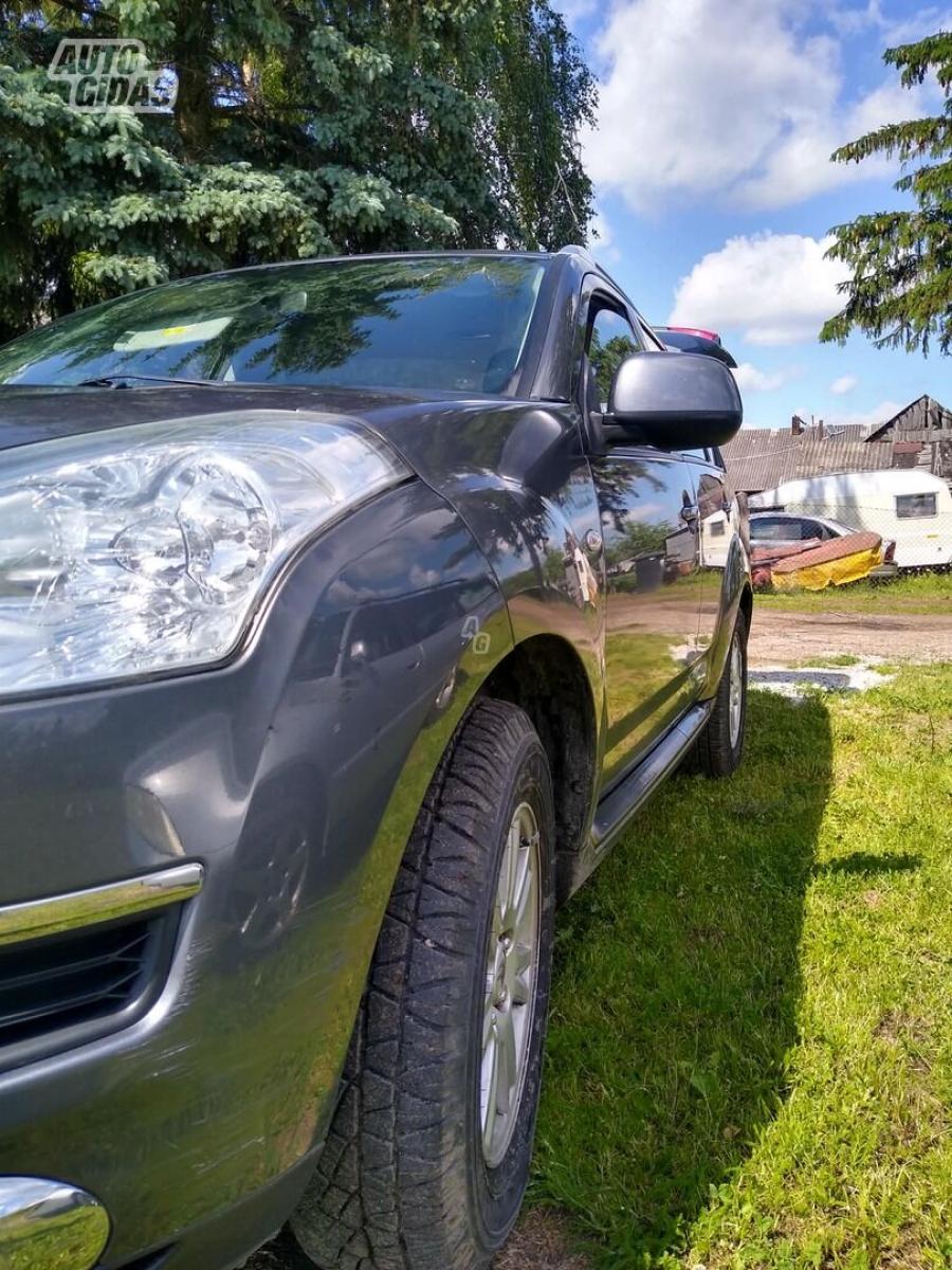 Citroen C-Crosser 2008 in Vilkaviskis, with an engine capacity of 2.20 L and mileage of 208 thousand km for 3600 €, photo 6 on AUTOMOTO.COM.LV