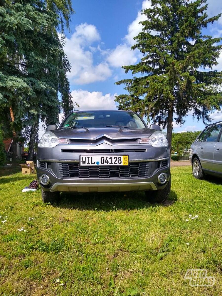 Citroen C-Crosser 2008 in Vilkaviskis, with an engine capacity of 2.20 L and mileage of 208 thousand km for 3600 €, photo 9 on AUTOMOTO.COM.LV