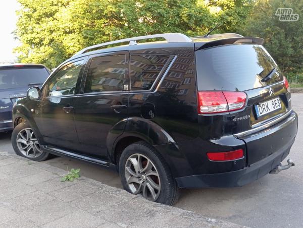 Citroen C-Crosser 2008 Viļņa, ar dzinēja tilpumu 2.40 L un nobraukumu 340 tūkst. km par 1200 €, foto 5 vietnē AUTOMOTO.COM.LV