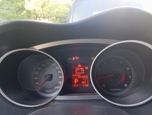 Citroen C-Crosser 2008 Viļņa, ar dzinēja tilpumu 2.40 L un nobraukumu 340 tūkst. km par 1200 €, foto 13 vietnē AUTOMOTO.COM.LV