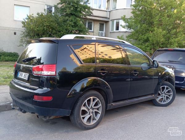 Citroen C-Crosser 2008 Viļņa, ar dzinēja tilpumu 2.40 L un nobraukumu 340 tūkst. km par 1000 €, foto 2 vietnē AUTOMOTO.COM.LV