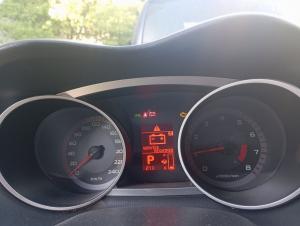 Citroen C-Crosser 2008 Viļņa, ar dzinēja tilpumu 2.40 L un nobraukumu 360 tūkst. km par 1200 €, foto 13 vietnē AUTOMOTO.COM.LV