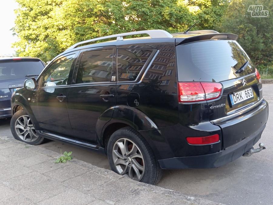 Citroen C-Crosser 2008 in Vilnius, with an engine capacity of 2.40 L and mileage of 360 thousand km for 1100 €, photo 5 on AUTOMOTO.COM.LV