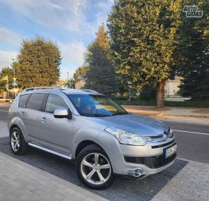Citroen C-Crosser 2008 in Vilnius, with an engine capacity of 2.20 L and mileage of 246 thousand km for 3300 €, photo  on AUTOMOTO.COM.LV