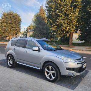 Citroen C-Crosser 2008 in Vilnius, with an engine capacity of 2.20 L and mileage of 246 thousand km for 3300 €, photo 3 on AUTOMOTO.COM.LV