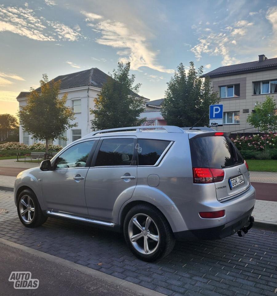 Citroen C-Crosser 2008 in Vilnius, with an engine capacity of 2.20 L and mileage of 246 thousand km for 3300 €, photo 6 on AUTOMOTO.COM.LV