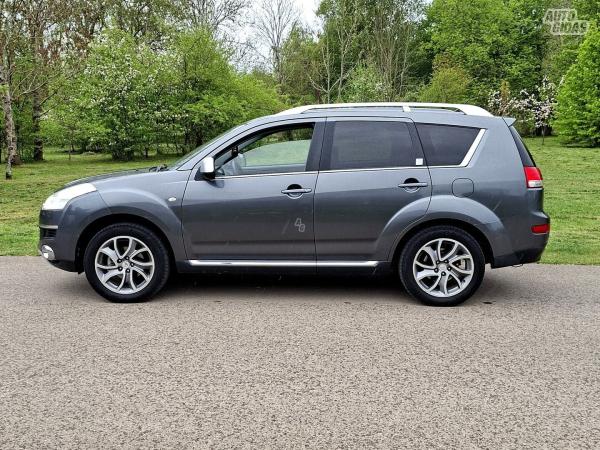 Citroen C-Crosser 2009 in Siauliai, with an engine capacity of 2.20 L and mileage of 280 thousand km for 3750 €, photo 5 on AUTOMOTO.COM.LV