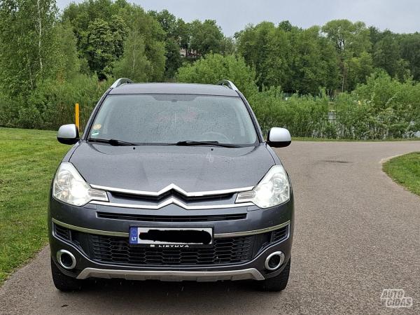 Citroen C-Crosser 2009 in Siauliai, with an engine capacity of 2.20 L and mileage of 280 thousand km for 3750 €, photo 7 on AUTOMOTO.COM.LV