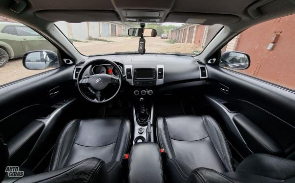 Citroen C-Crosser 2009 Šauļi, ar dzinēja tilpumu 2.20 L un nobraukumu 286 tūkst. km par 3700 €, foto 7 vietnē AUTOMOTO.COM.LV