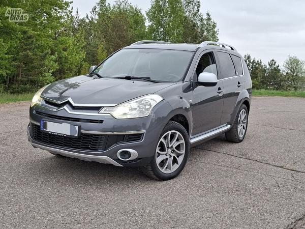 Citroen C-Crosser 2009 in Siauliai, with an engine capacity of 2.20 L and mileage of 285 thousand km for 3700 €, photo 1 on AUTOMOTO.COM.LV