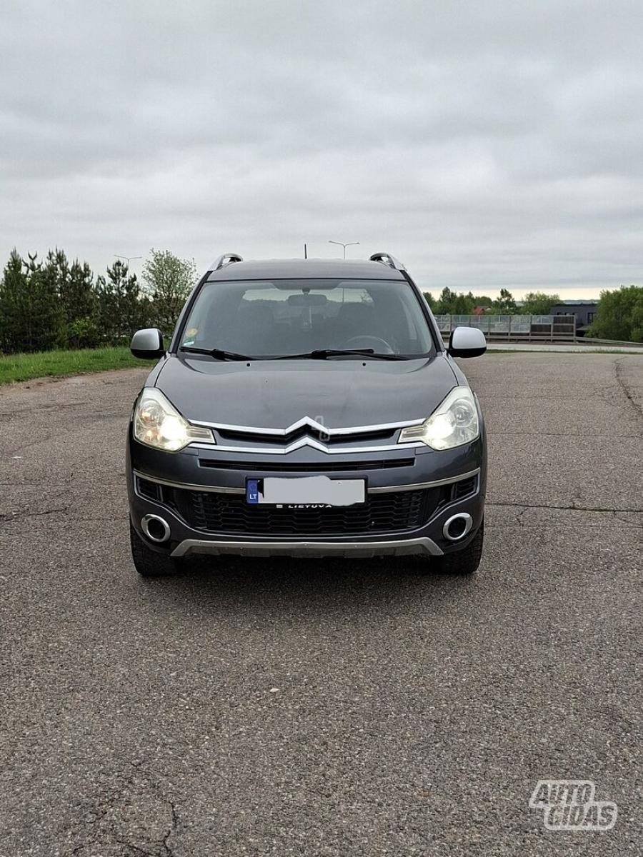 Citroen C-Crosser 2009 Šauļi, ar dzinēja tilpumu 2.20 L un nobraukumu 285 tūkst. km par 3700 €, foto 7 vietnē AUTOMOTO.COM.LV