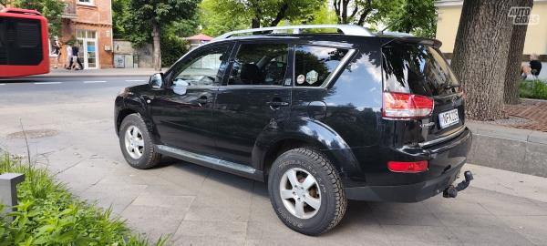 Citroen C-Crosser 2009 in Kaunas, with an engine capacity of 2.20 L and mileage of 230 thousand km for 3850 €, photo 2 on AUTOMOTO.COM.LV