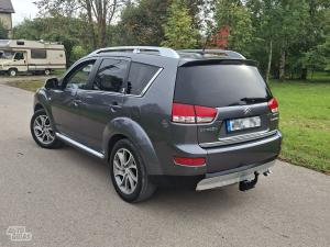 Citroen C-Crosser 2009 Šauļi, ar dzinēja tilpumu 2.20 L un nobraukumu 290 tūkst. km par 3590 €, foto 3 vietnē AUTOMOTO.COM.LV
