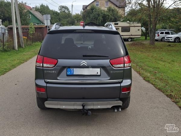 Citroen C-Crosser 2009 Šauļi, ar dzinēja tilpumu 2.20 L un nobraukumu 290 tūkst. km par 3550 €, foto 4 vietnē AUTOMOTO.COM.LV