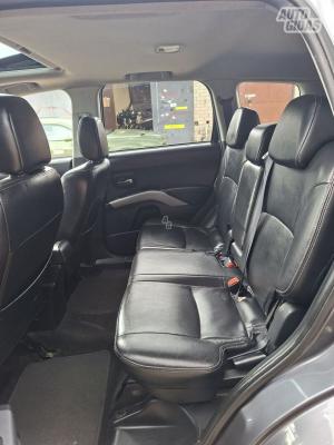 Citroen C-Crosser 2009 Šauļi, ar dzinēja tilpumu 2.20 L un nobraukumu 290 tūkst. km par 3590 €, foto 12 vietnē AUTOMOTO.COM.LV