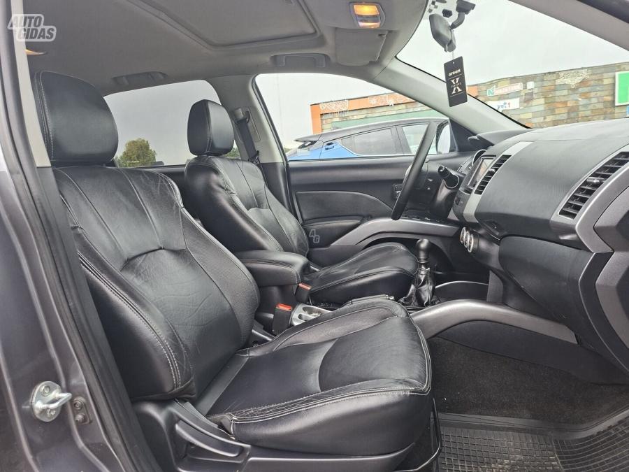 Citroen C-Crosser 2009 Šauļi, ar dzinēja tilpumu 2.20 L un nobraukumu 290 tūkst. km par 3590 €, foto 13 vietnē AUTOMOTO.COM.LV