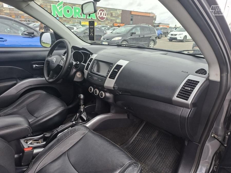 Citroen C-Crosser 2009 Šauļi, ar dzinēja tilpumu 2.20 L un nobraukumu 290 tūkst. km par 3500 €, foto 11 vietnē AUTOMOTO.COM.LV