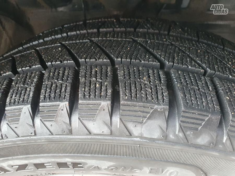 Citroen C-Crosser 2009 Šauļi, ar dzinēja tilpumu 2.20 L un nobraukumu 198 tūkst. km par 3700 €, foto 11 vietnē AUTOMOTO.COM.LV