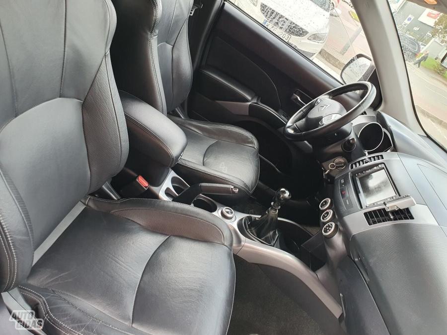 Citroen C-Crosser 2009 Šauļi, ar dzinēja tilpumu 2.20 L un nobraukumu 198 tūkst. km par 3700 €, foto 13 vietnē AUTOMOTO.COM.LV