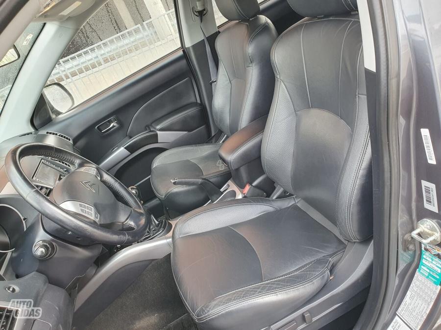 Citroen C-Crosser 2009 Šauļi, ar dzinēja tilpumu 2.20 L un nobraukumu 198 tūkst. km par 3700 €, foto 18 vietnē AUTOMOTO.COM.LV
