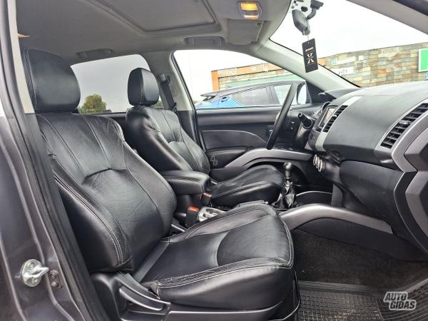 Citroen C-Crosser 2009 Šauļi, ar dzinēja tilpumu 2.20 L un nobraukumu 290 tūkst. km par 3400 €, foto 10 vietnē AUTOMOTO.COM.LV