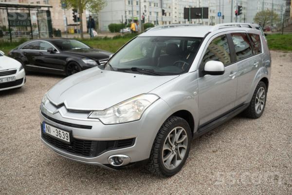 Ситроен С-Кроссер 2010 в Лиепая, объемом двигателя 2.20 л и пробегом 252 тыс. км за 4200 €, фото 1 на AUTOMOTO.COM.LV